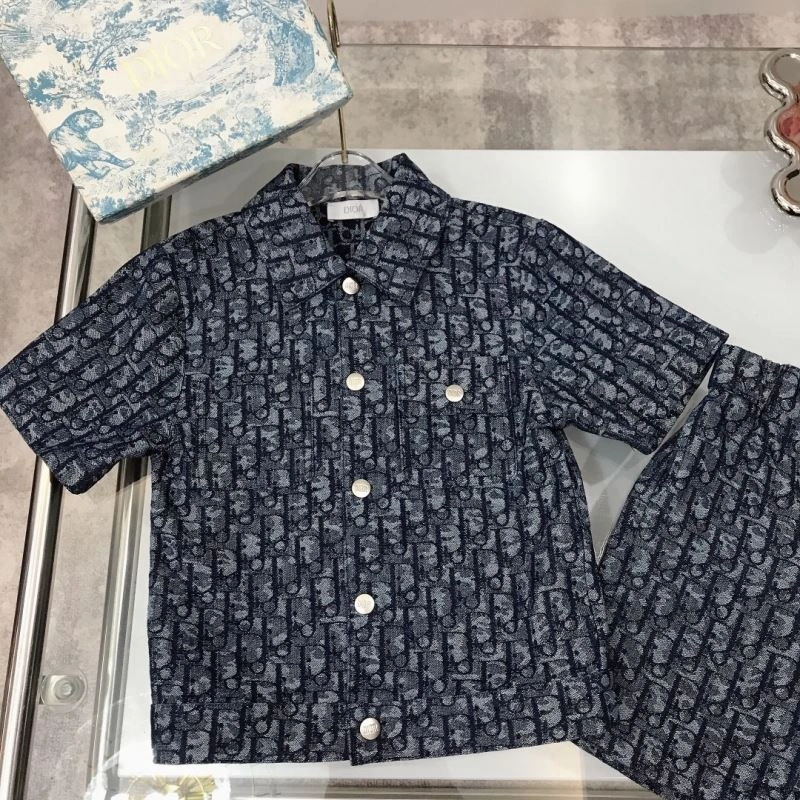 Value-priced Christian Dior Kids