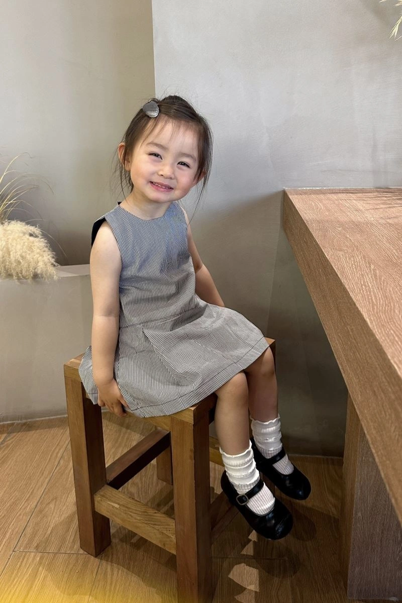 Bargain Christian Dior Kids
