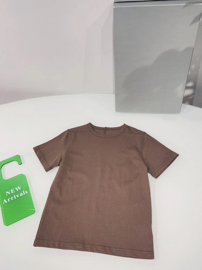 Accurate model Christian Dior Kids