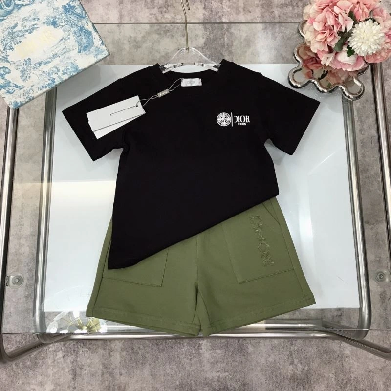 Accurate model Christian Dior Kids