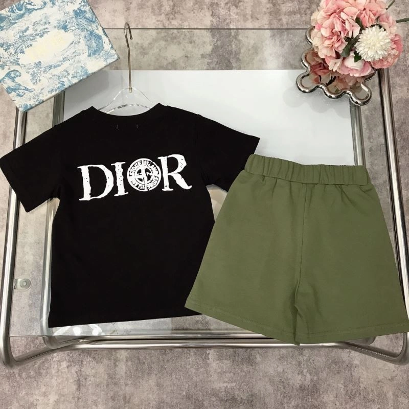 Accurate model Christian Dior Kids