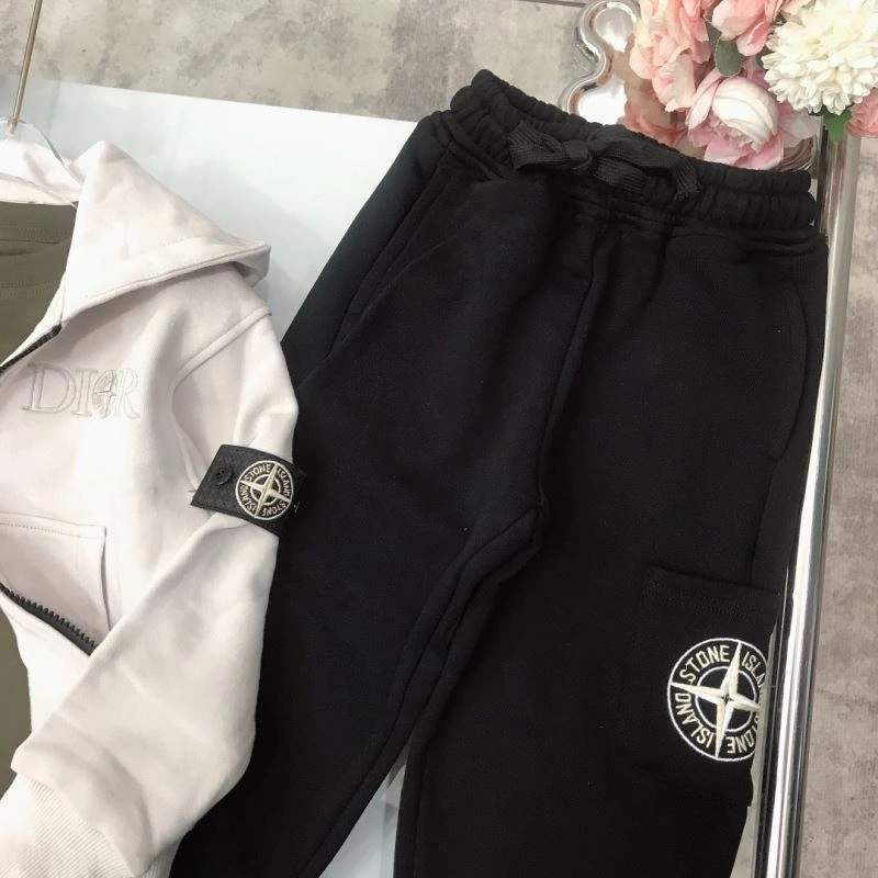 Value-priced Christian Dior Kids