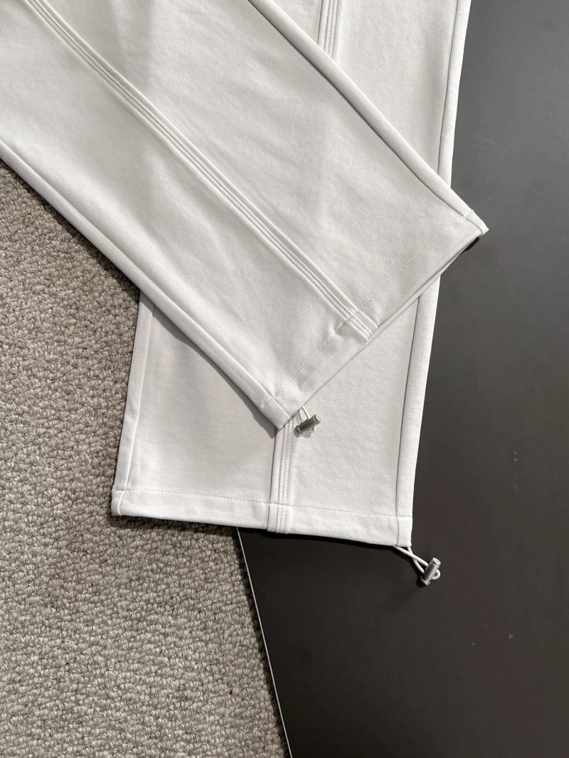 Budget-friendly Christian Dior Long Pants