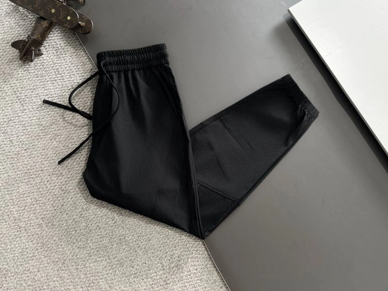 Bargain Christian Dior Long Pants