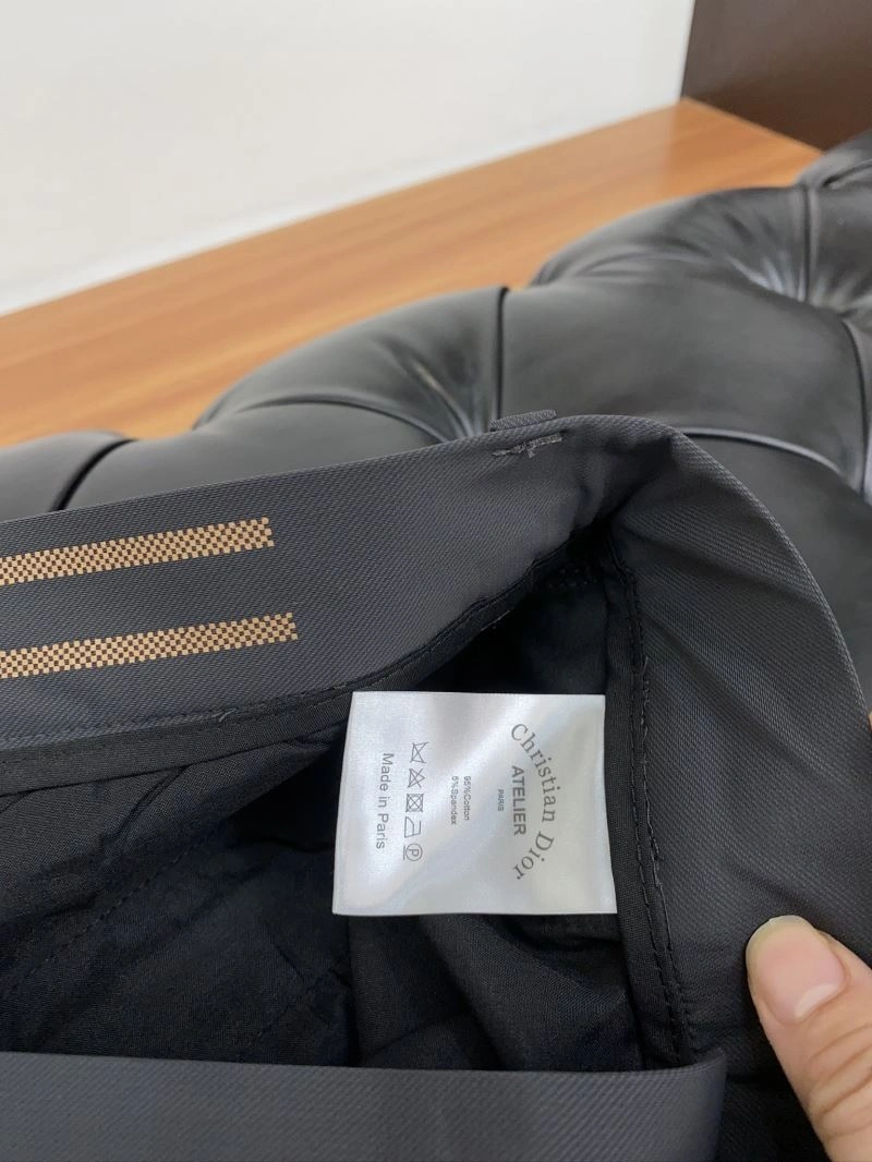 Bargain Christian Dior Long Pants