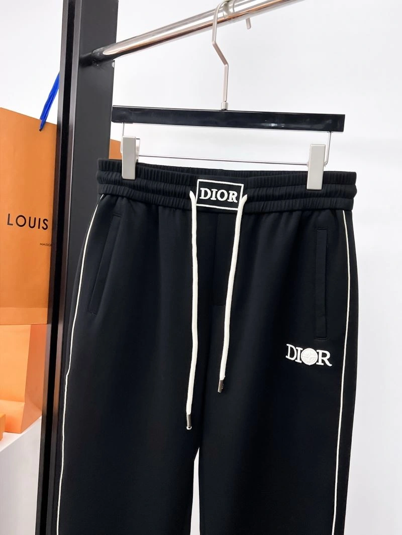 Value-priced Christian Dior Long Pants