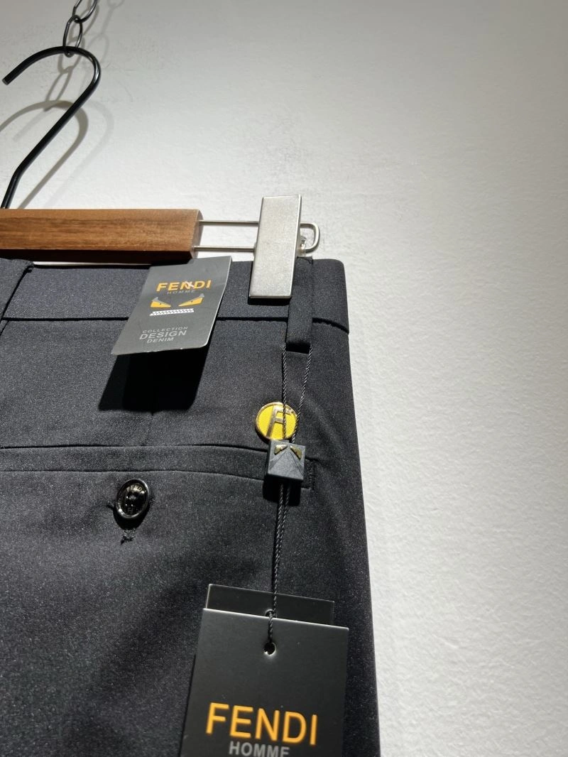 Indistinguishable Christian Dior Long Pants