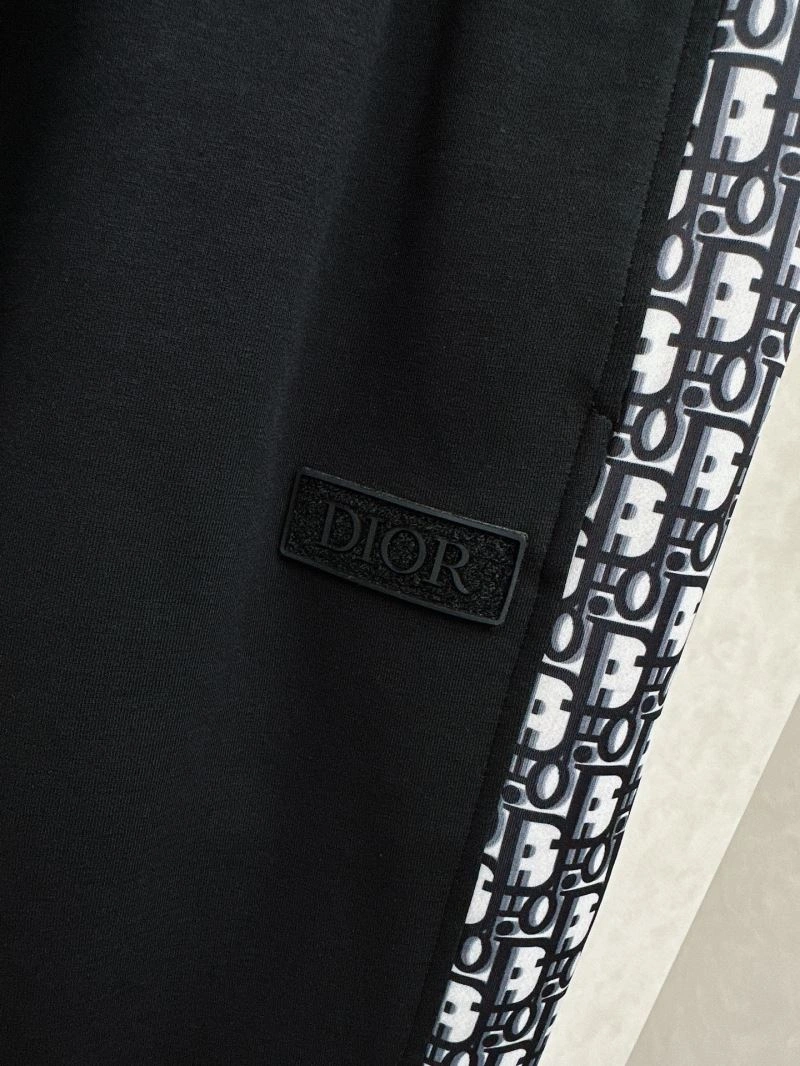Value-priced Christian Dior Long Pants