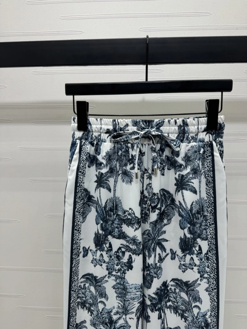Bargain Christian Dior Long Pants