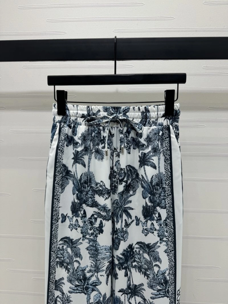 Bargain Christian Dior Long Pants