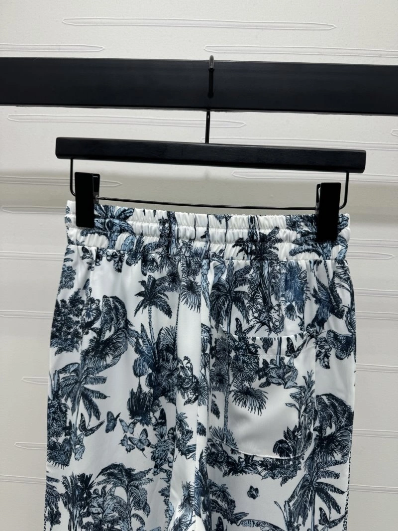 Bargain Christian Dior Long Pants