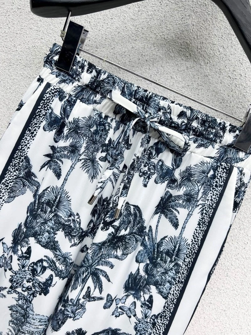 Bargain Christian Dior Long Pants
