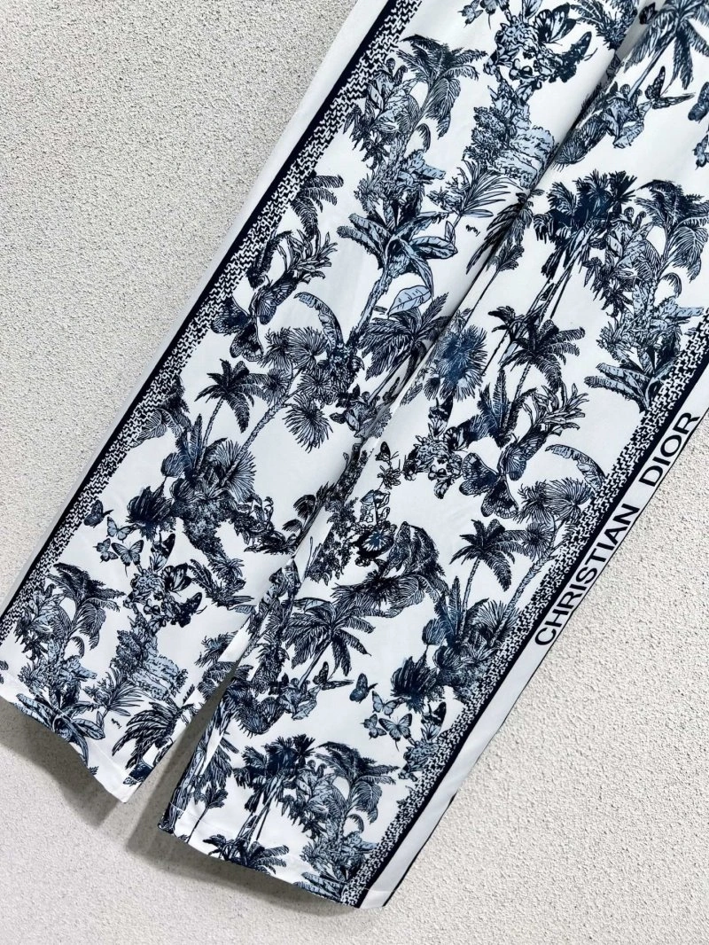 Bargain Christian Dior Long Pants