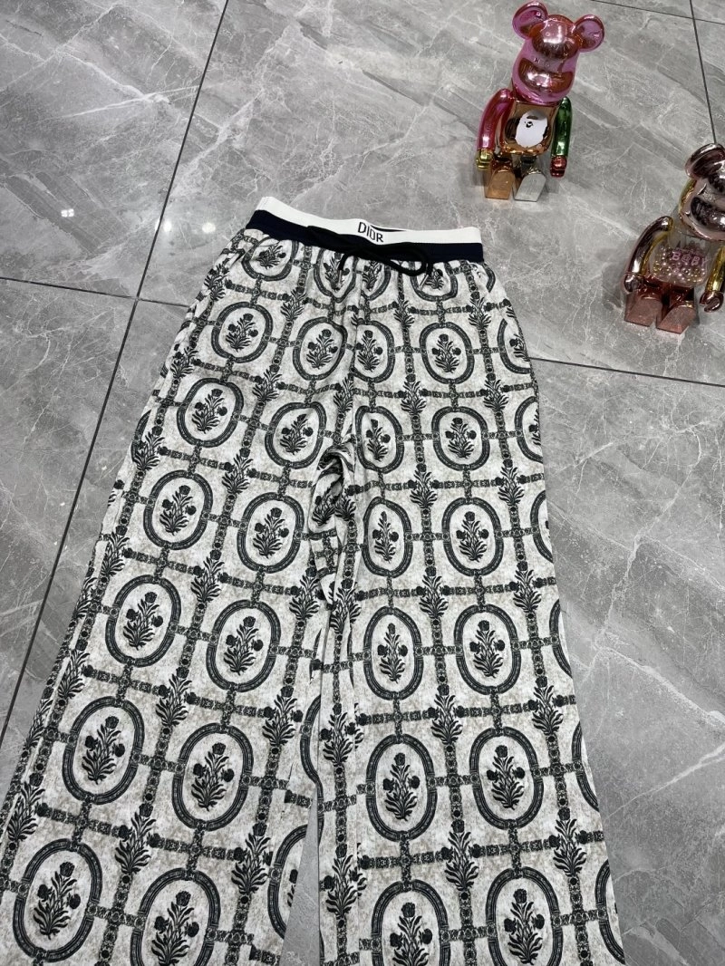 Reasonably priced Christian Dior Long Pants