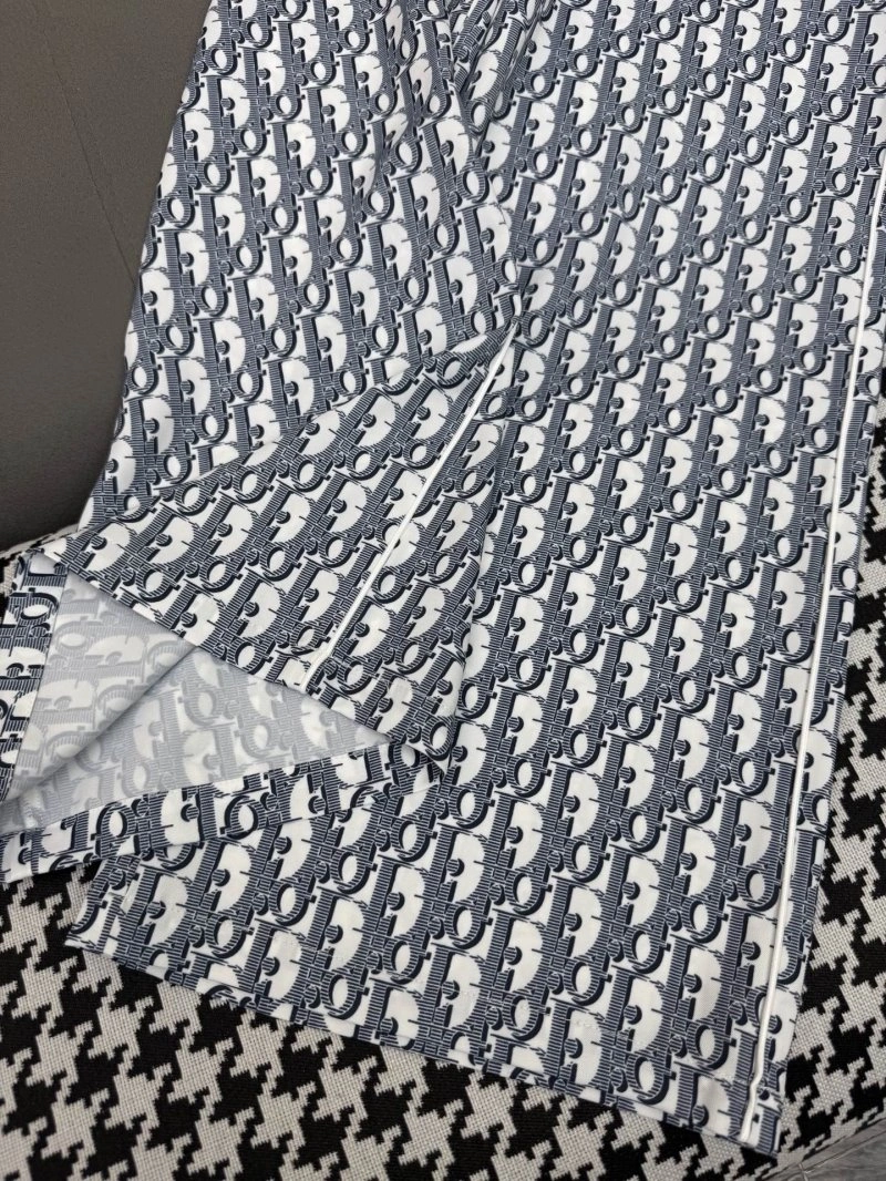 Budget-friendly Christian Dior Long Pants