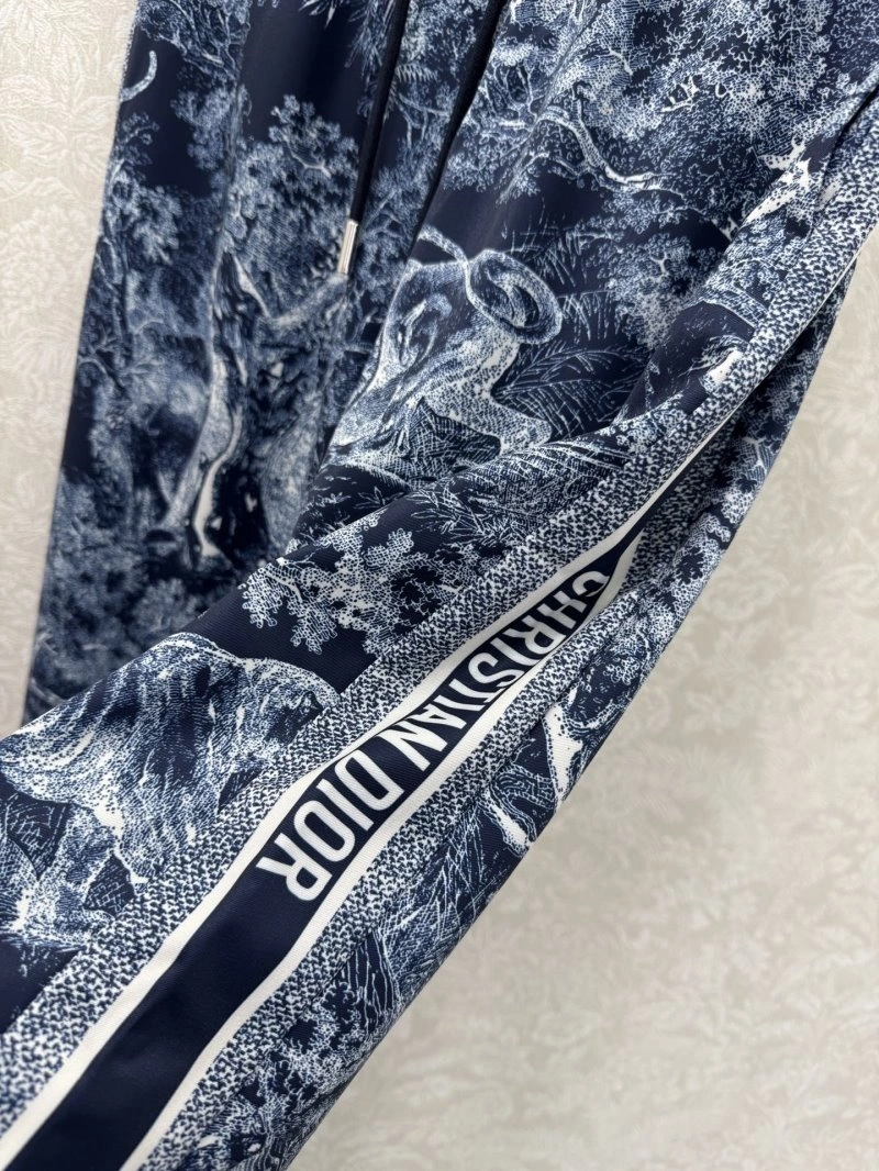 Legit Christian Dior Long Pants
