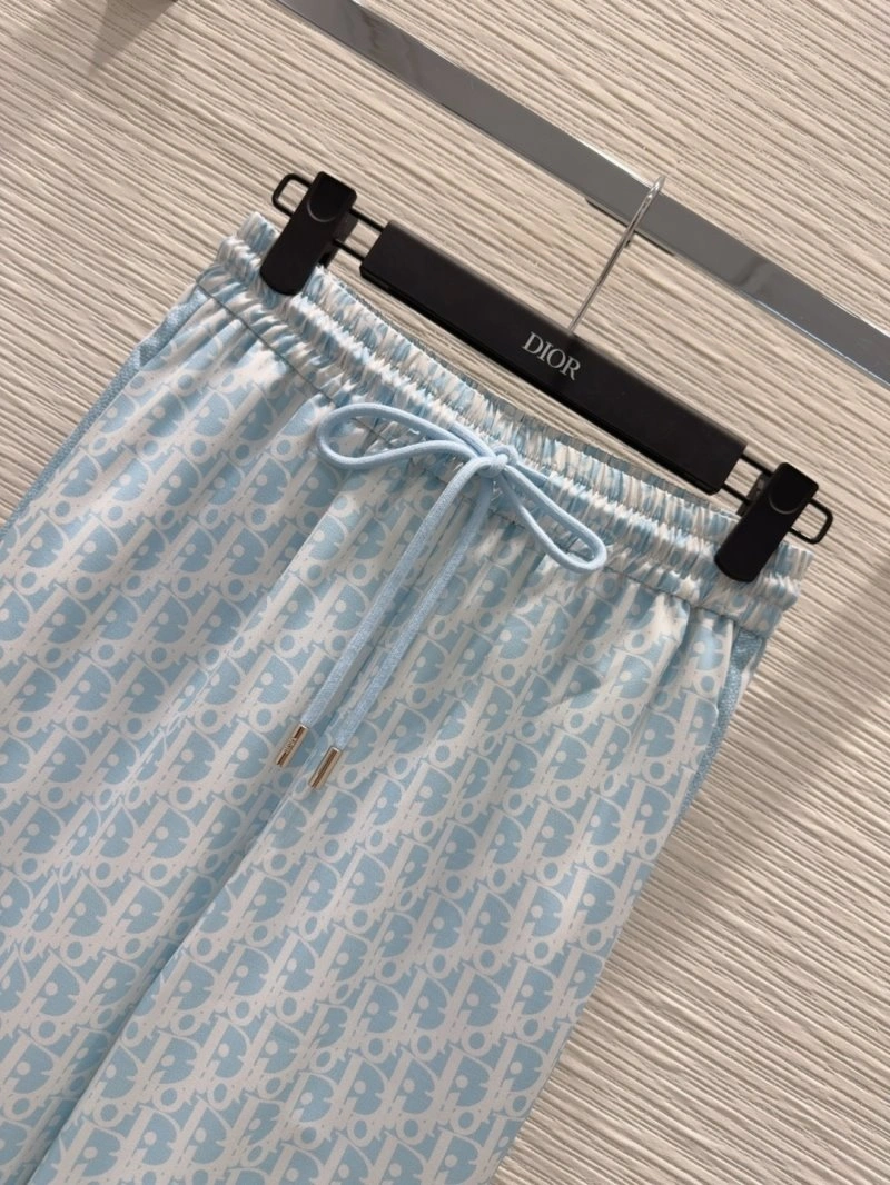 Budget-friendly Christian Dior Long Pants