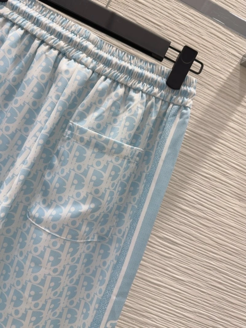 Budget-friendly Christian Dior Long Pants