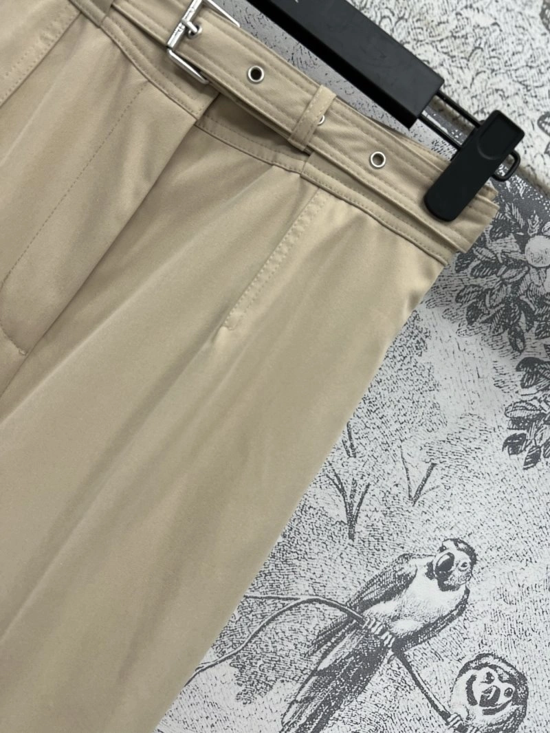 Budget-friendly Christian Dior Long Pants