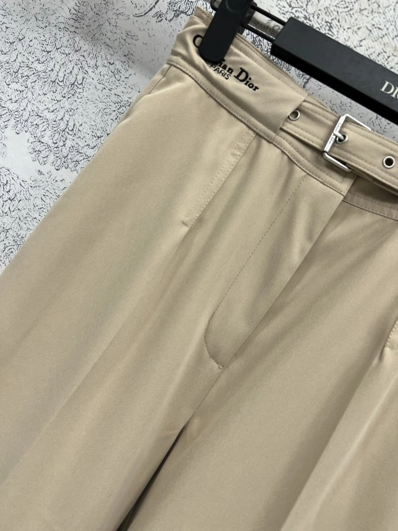Budget-friendly Christian Dior Long Pants