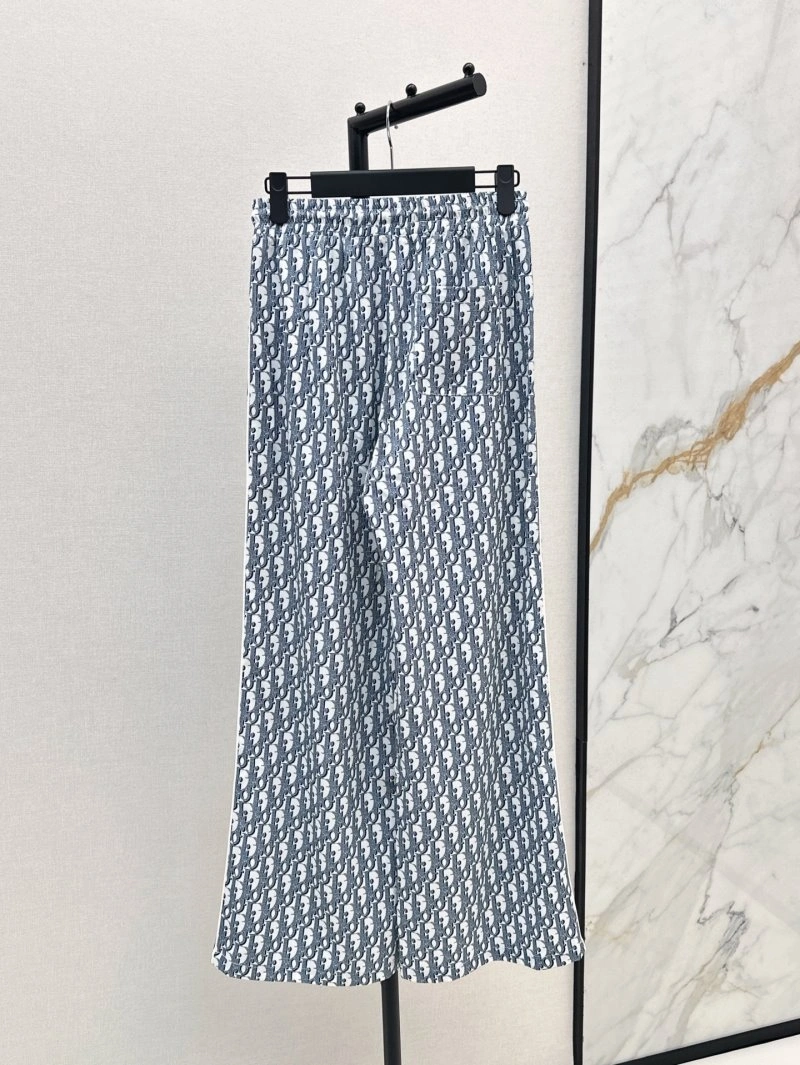 Budget-friendly Christian Dior Long Pants