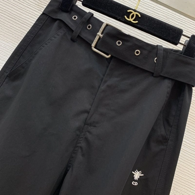 Indistinguishable Christian Dior Long Pants