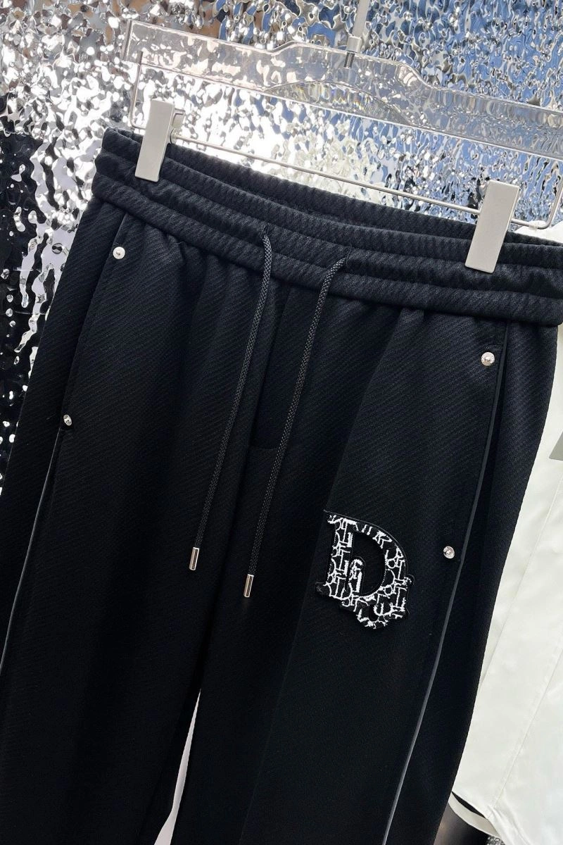 Indistinguishable Christian Dior Long Pants