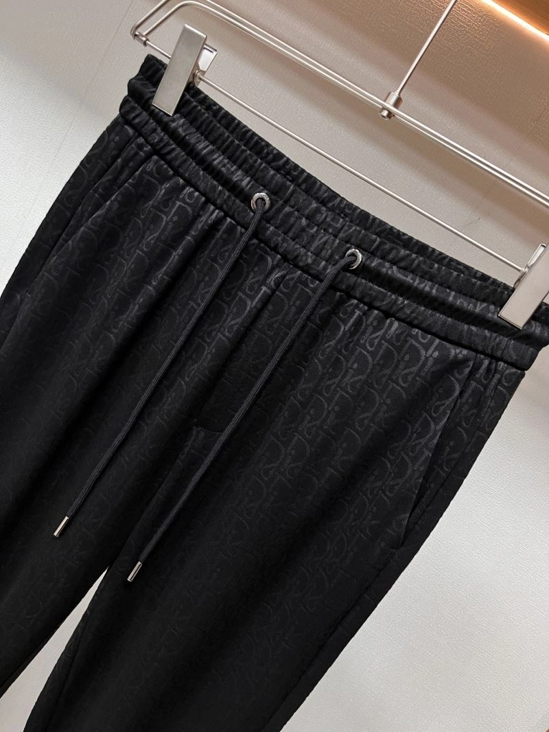 Indistinguishable Christian Dior Long Pants