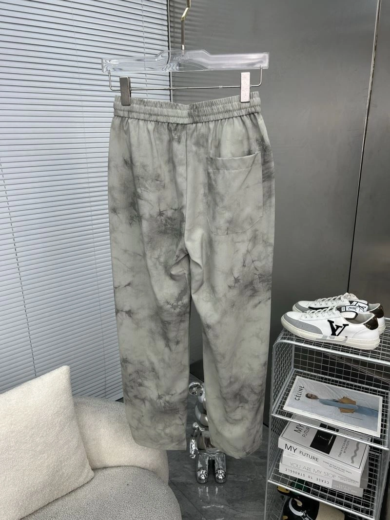 Indistinguishable Christian Dior Long Pants