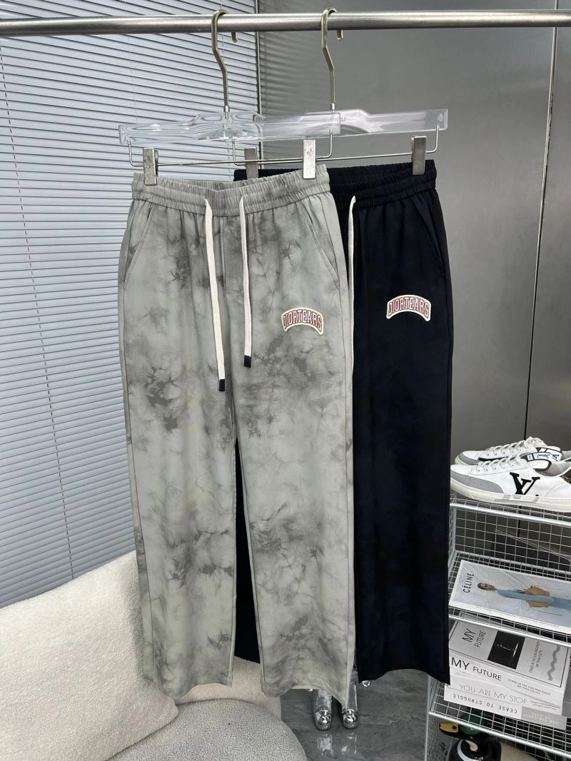 Indistinguishable Christian Dior Long Pants