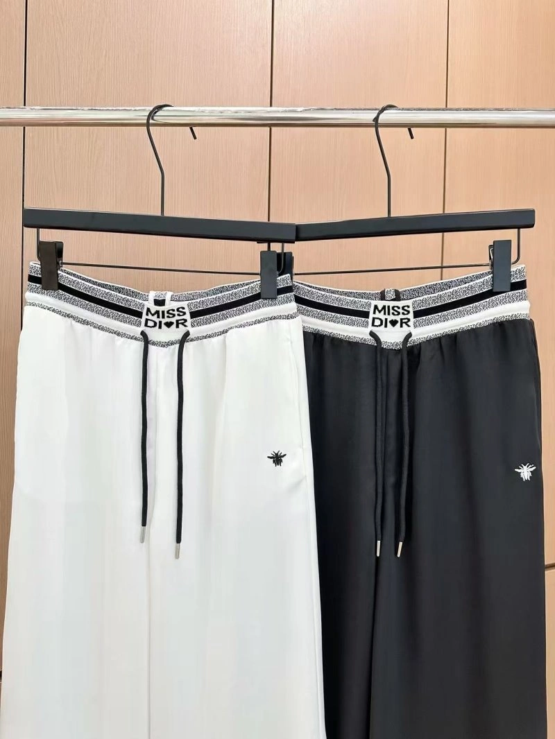 Legit Christian Dior Long Pants
