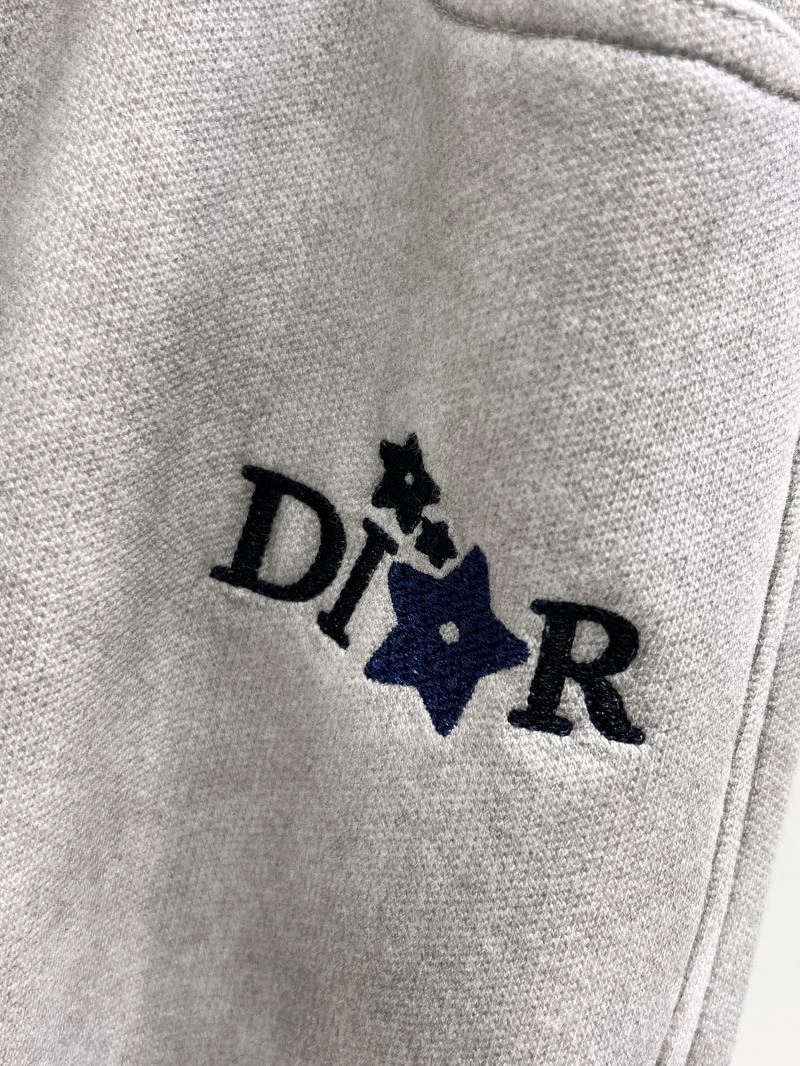 Budget-friendly Christian Dior Long Pants