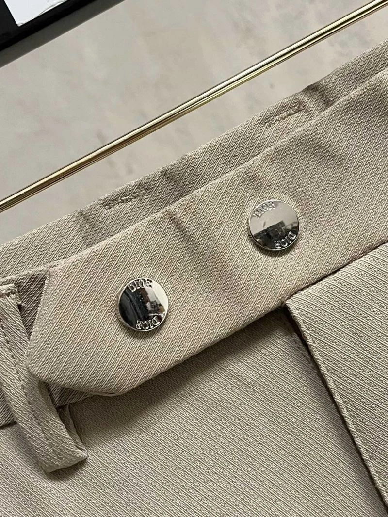 Bargain Christian Dior Long Pants
