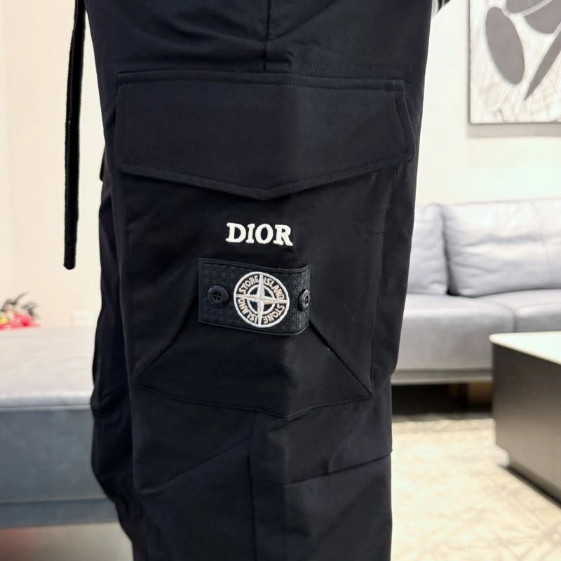 Indistinguishable Christian Dior Long Pants
