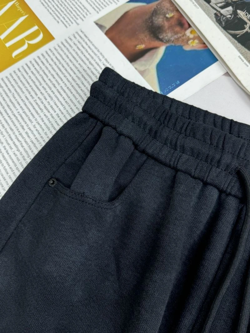 Indistinguishable Christian Dior Long Pants
