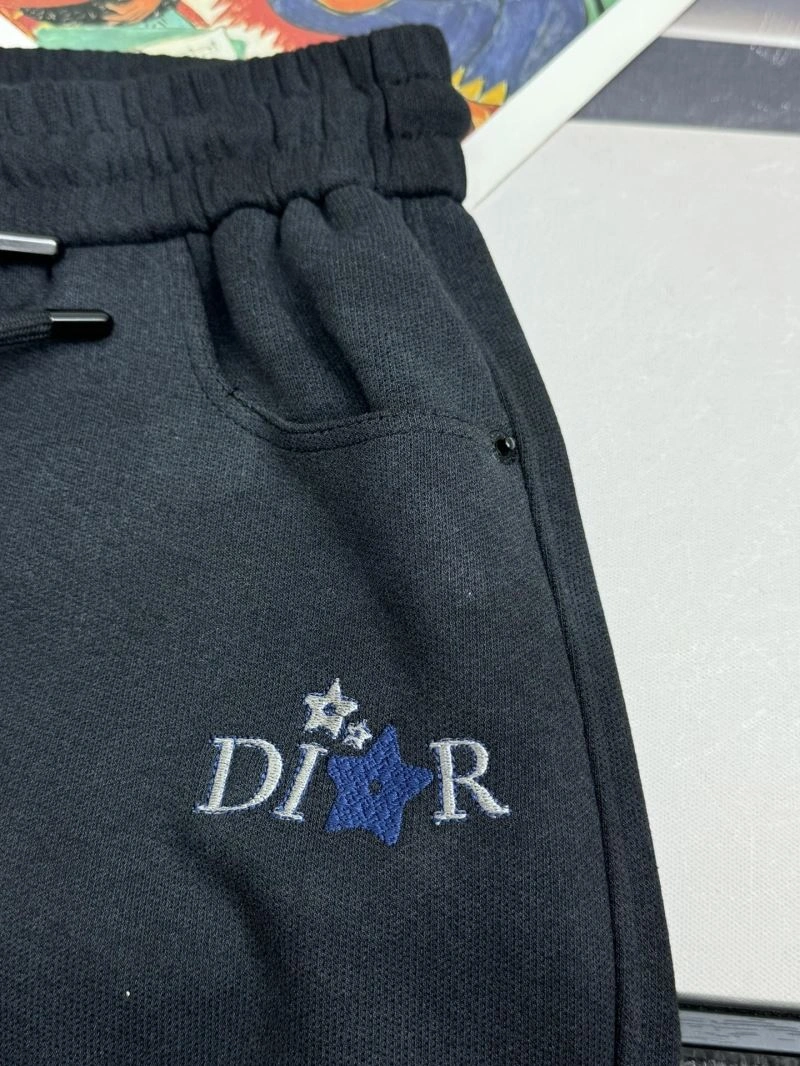 Indistinguishable Christian Dior Long Pants