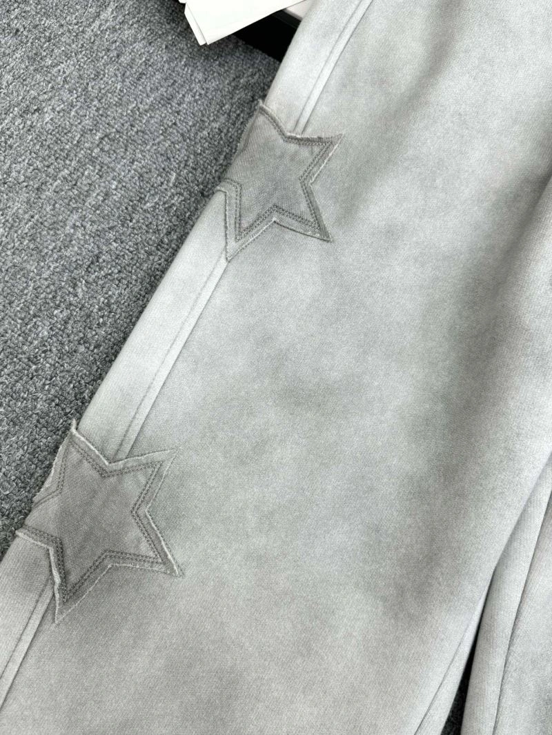 Accurate model Christian Dior Long Pants