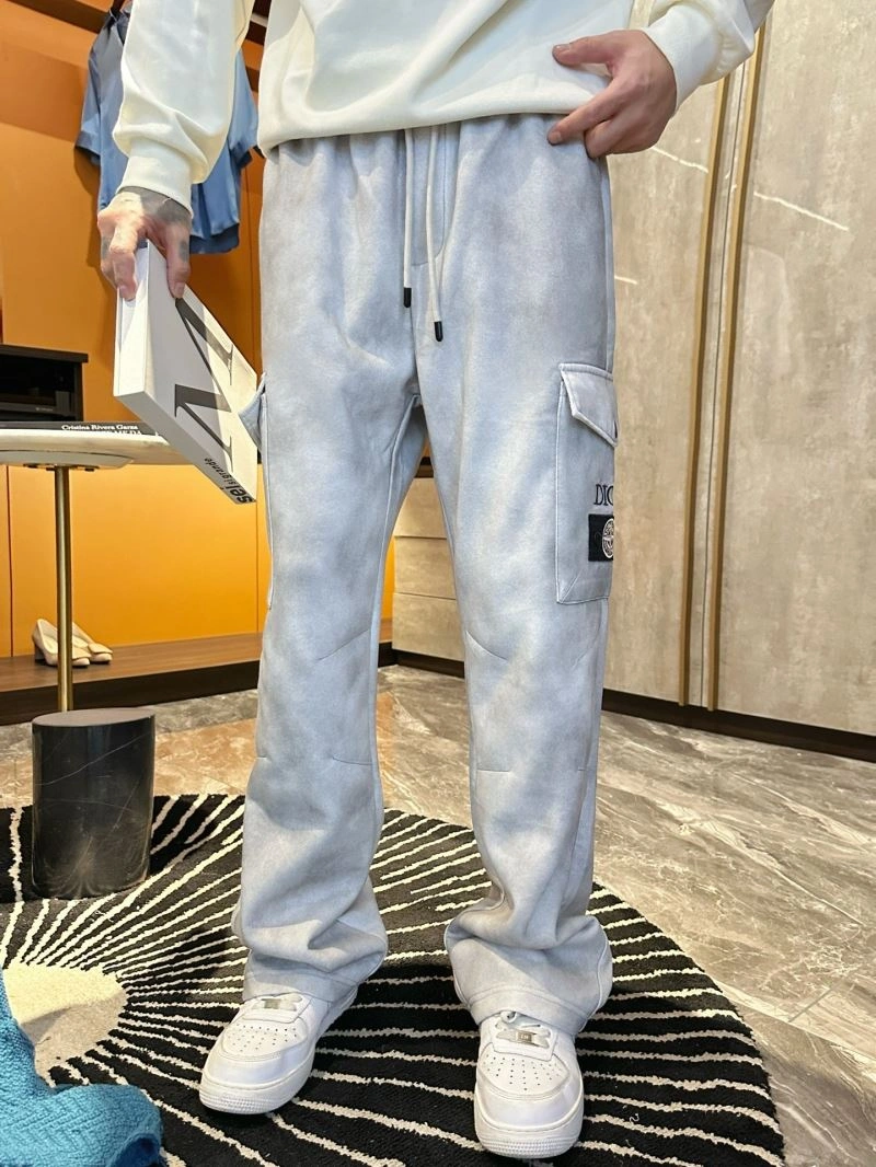 Accurate model Christian Dior Long Pants