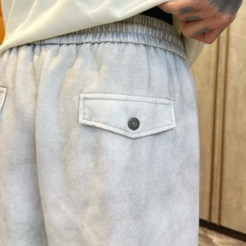 Accurate model Christian Dior Long Pants