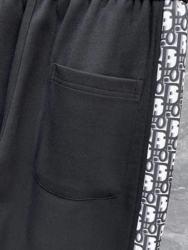 Indistinguishable Christian Dior Long Pants