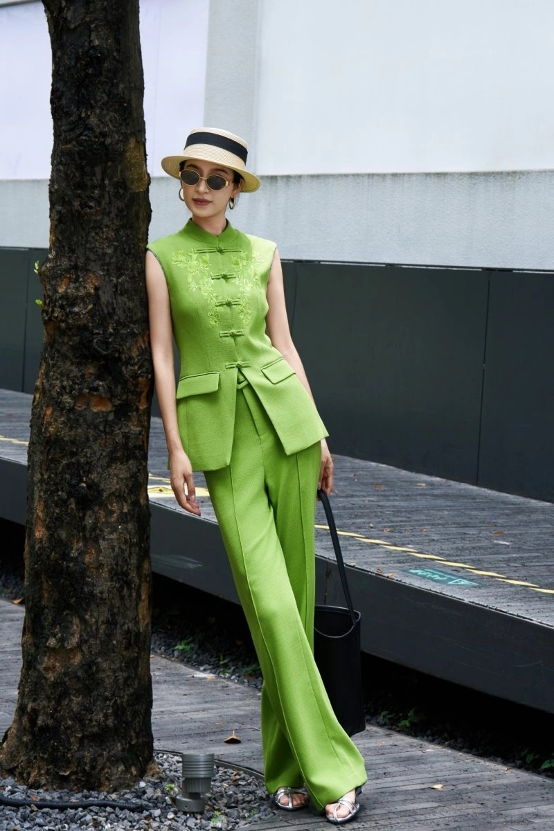 Inexpensive Christian Dior Long Suits