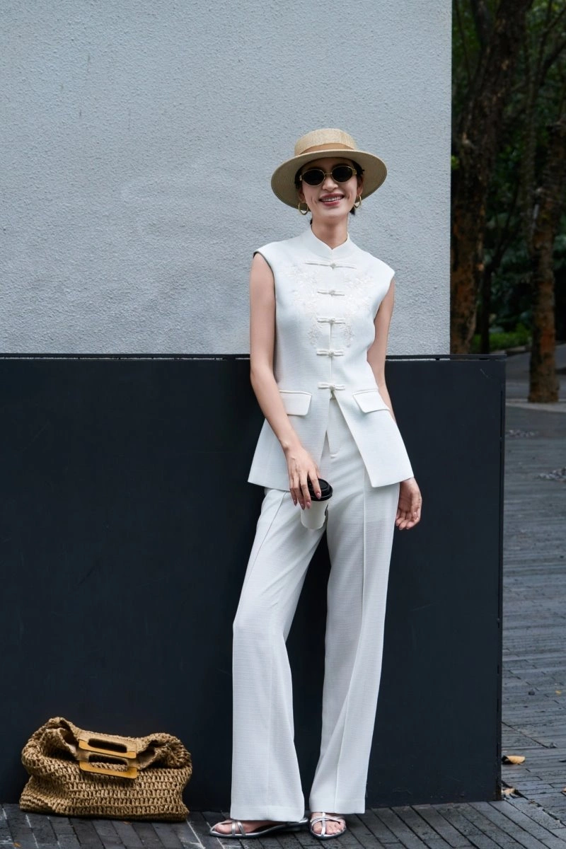 Low-cost Christian Dior Long Suits