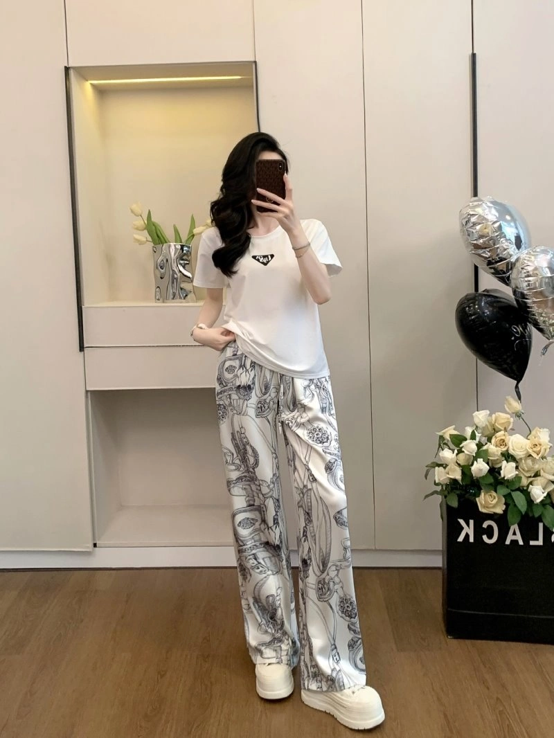 Exact replica Christian Dior Long Suits