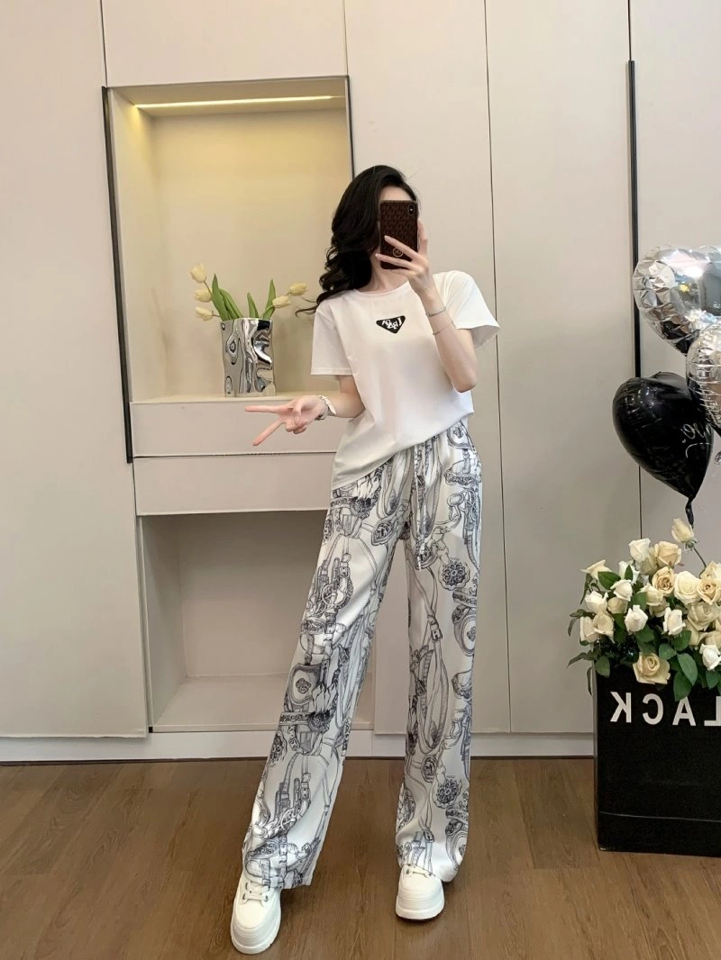 Exact replica Christian Dior Long Suits