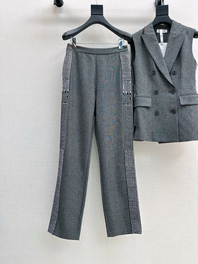 Top match Christian Dior Long Suits