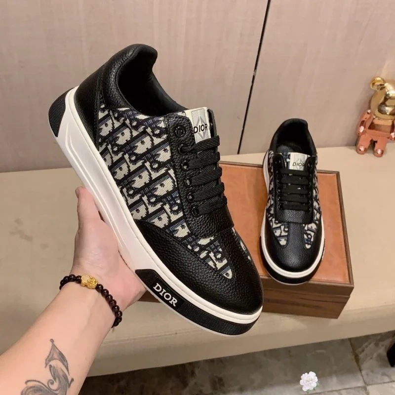 Real Christian Dior Low Shoes