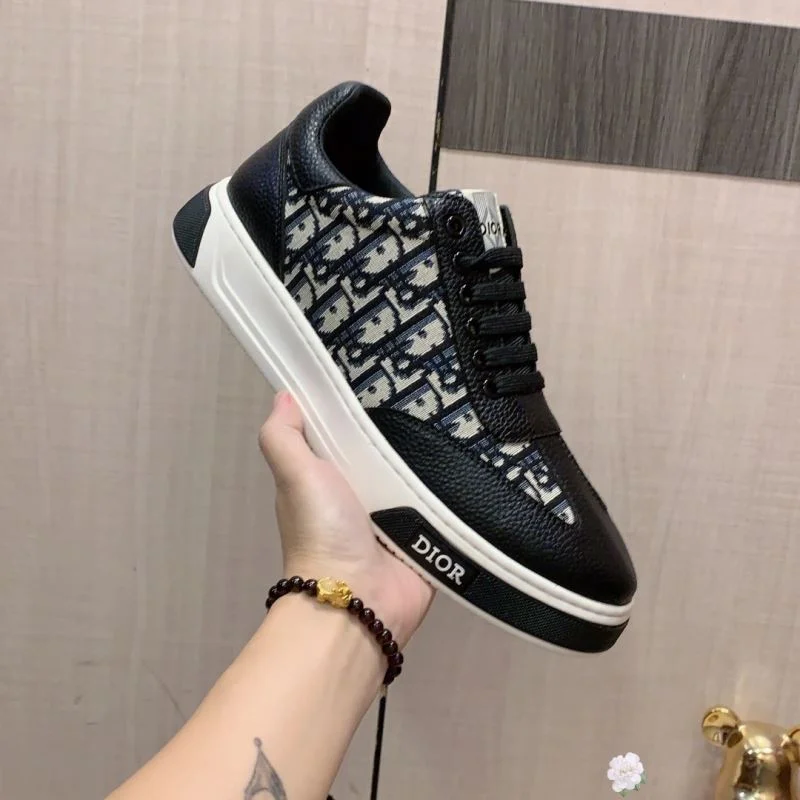Real Christian Dior Low Shoes