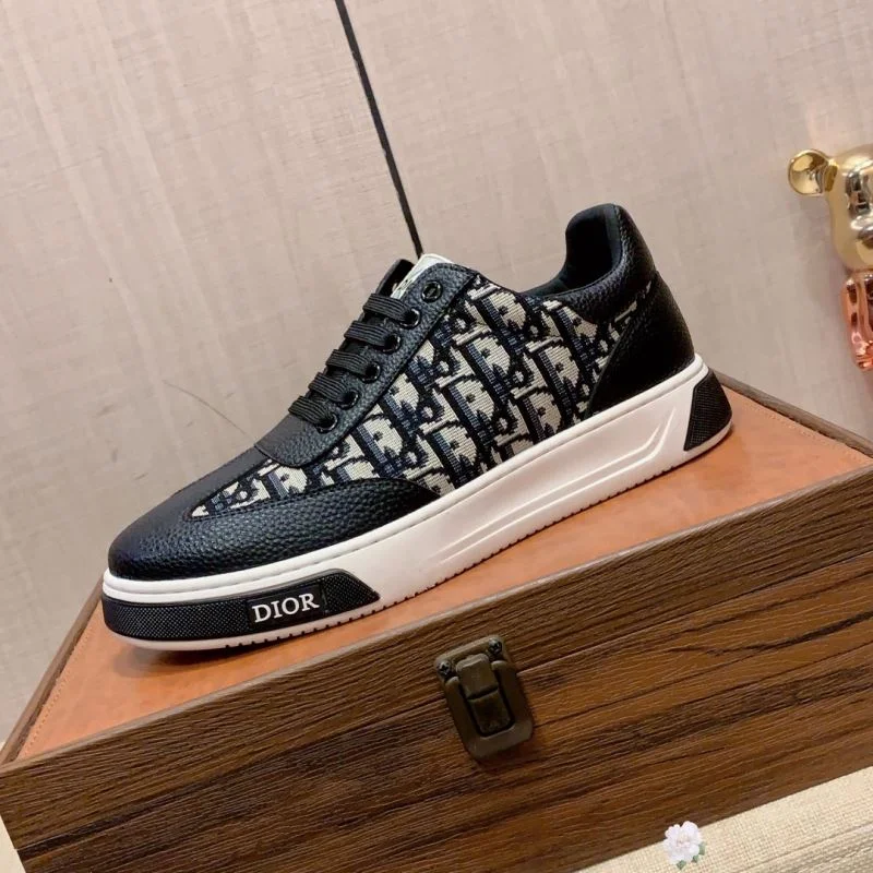 Real Christian Dior Low Shoes