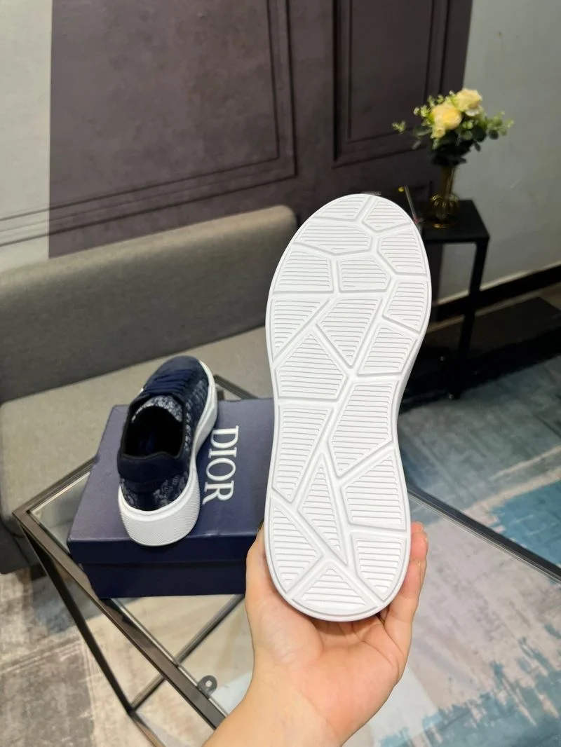 Top match Christian Dior Low Shoes