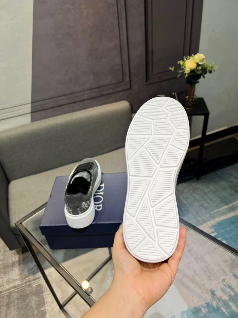 Discounted Christian Dior Low Shoes
